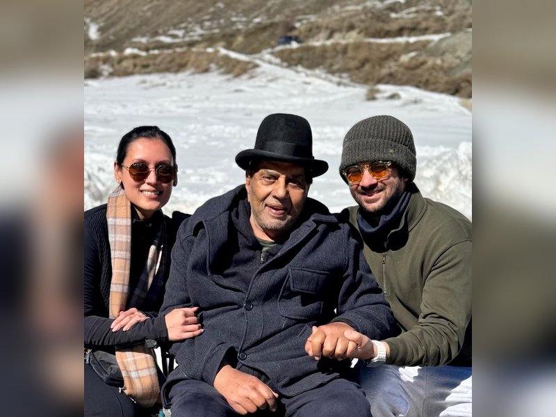 Karan Deol Emotional Tribute to Dharmendra on His 90th Birthday: "You ...
