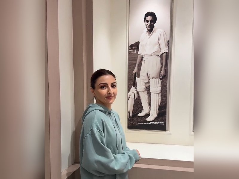 Soha Ali Khan Honors Late Father Mansoor Pataudi's Legacy at Eden ...